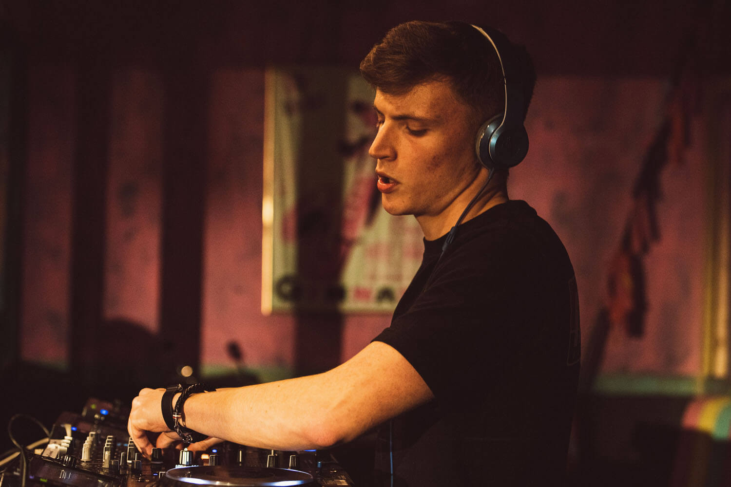 Thomas Irwin: "Avicii was everything to me growing up" | House Nest